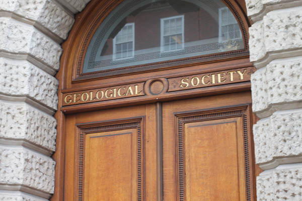 Benchmarks: March 1913: The first complete geologic timescale is published Benchmarks: March 1913: The first complete geologic timescale is published